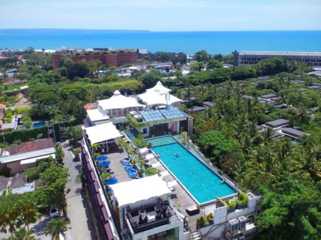 de Vins Sky Hotel Seminyak | Accommodation in Bali