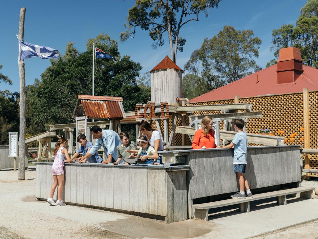 Paradise Country Admission & Lunch