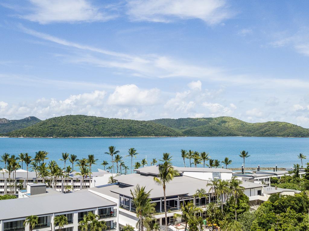 Flights To The Queensland Islands | Book Queensland Islands Flights