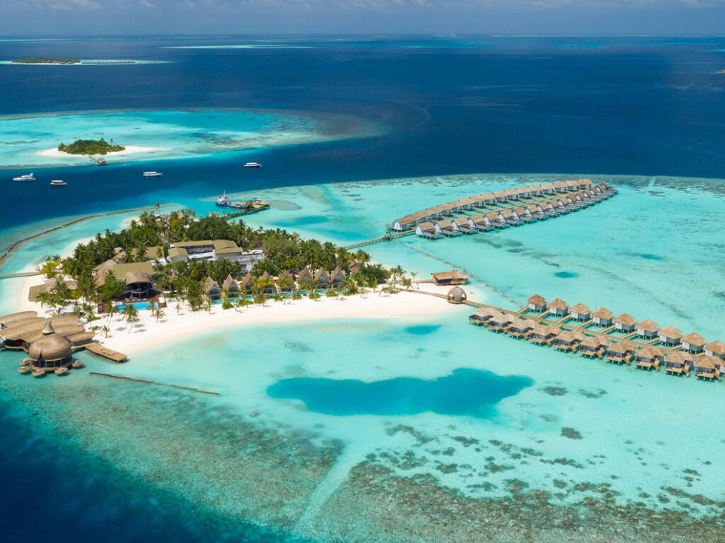 Maldives Travel Guide from TravelOnline