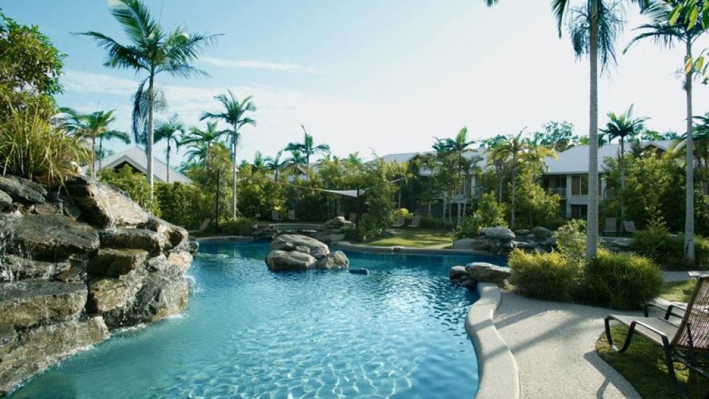 Weather the weather in Port Douglas