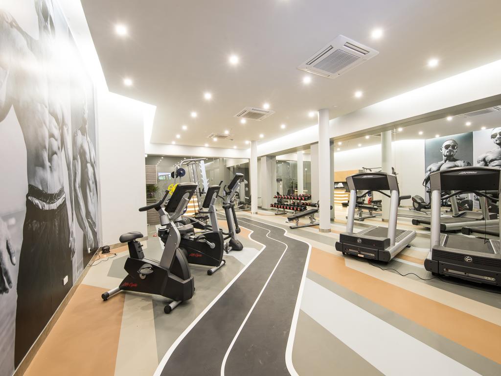 Crest Resort & Pool Villas Accommodation Patong Beach, Phuket